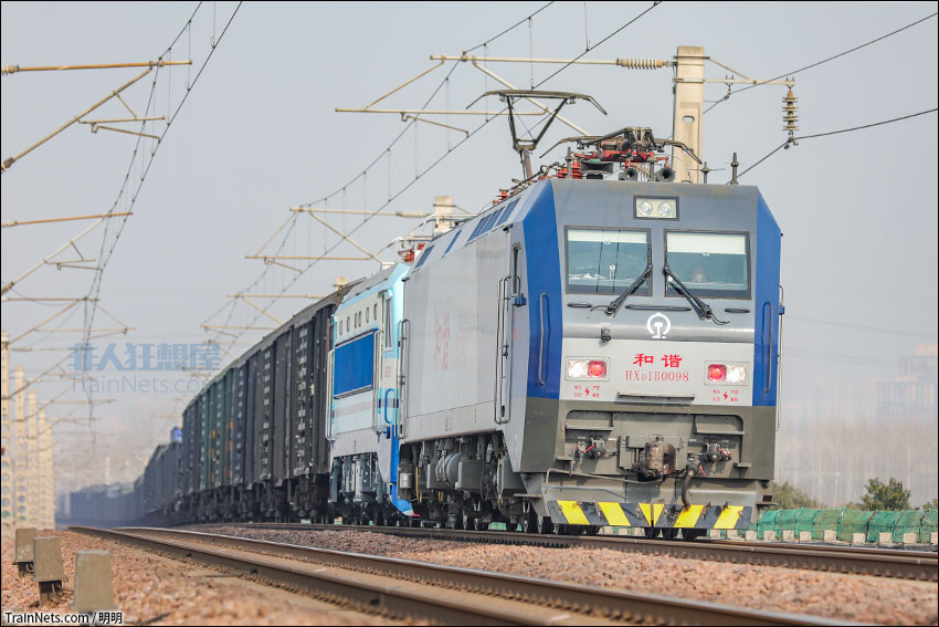 非人狂想屋 | 你的火车发源地 » 郑北武北直货回送洛阳大修SS8