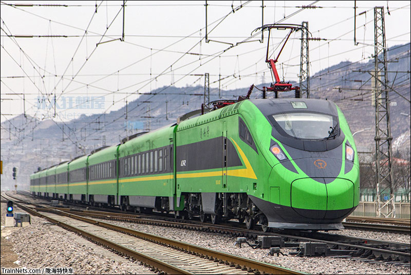 非人狂想屋 | 你的火车发源地 » 量产CR200J在兰渝铁路正式载客